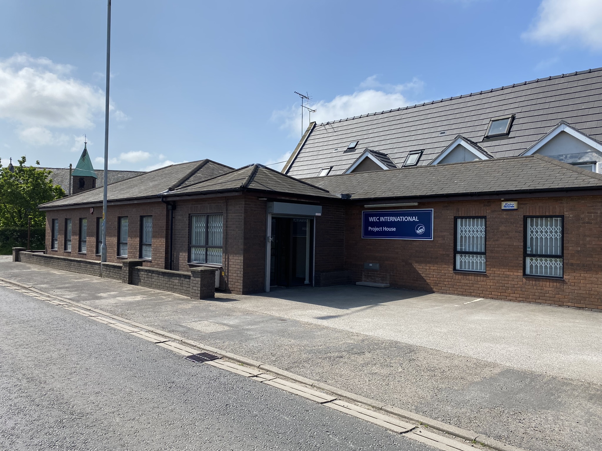 Project House, North Wales B5129, Chester Road, Sandycroft, Deeside ...